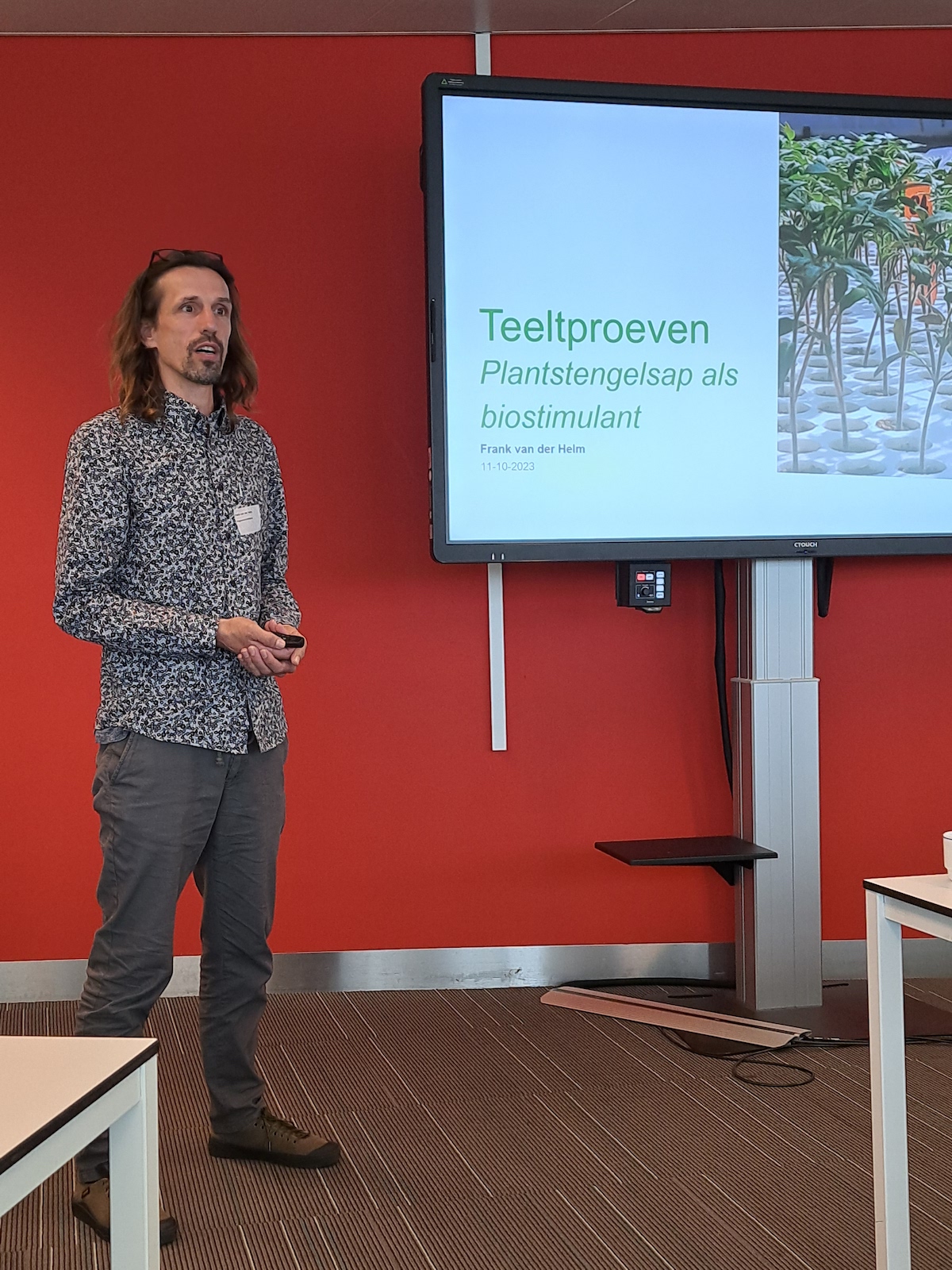 Hernieuwbare grondstoffen uit plantenstengelsap | Hogeschool Inholland